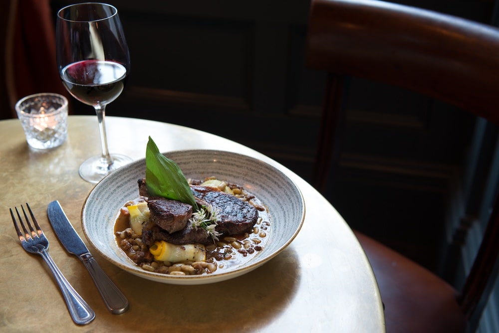 The Walrus Pub Brighton | Pubs in Brighton Lanes | Restaurants Brighton