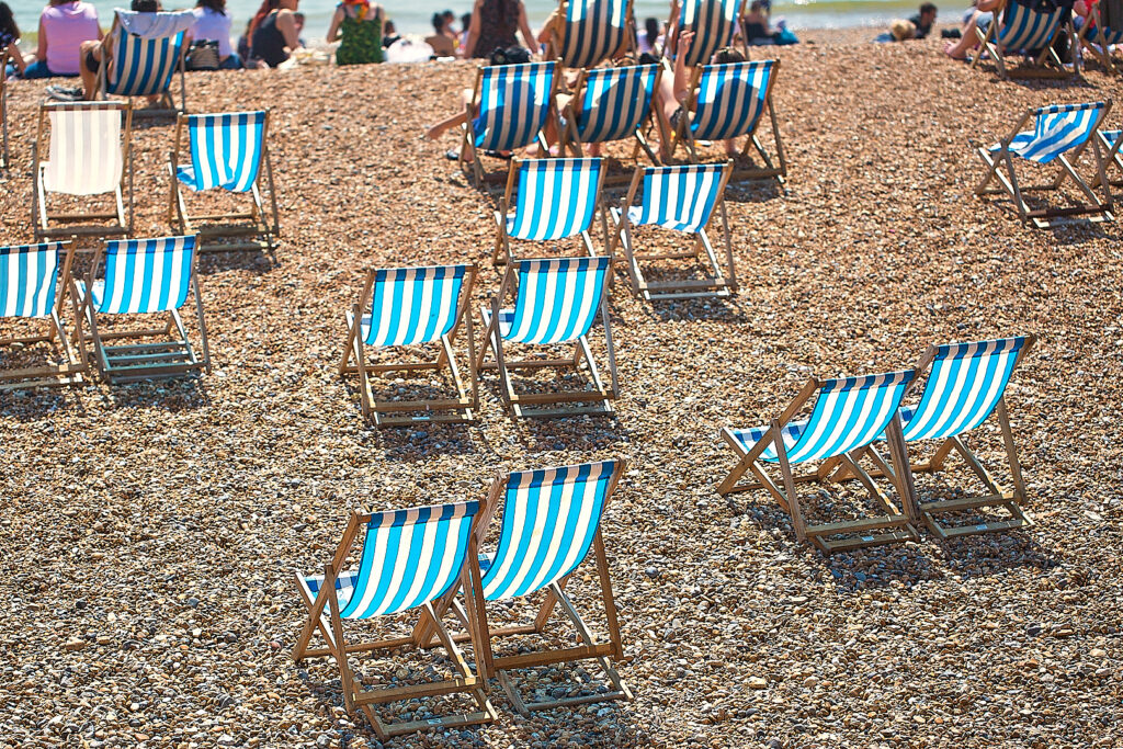 Brighton Beach UK Guide | Seafront Restaurants, Bars & Activities
